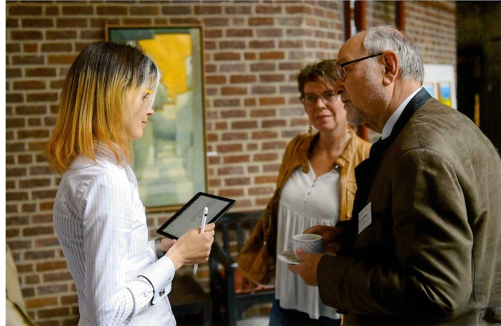 Visual Selling: How to Use Visual Strategies to Communicate Solutions ...